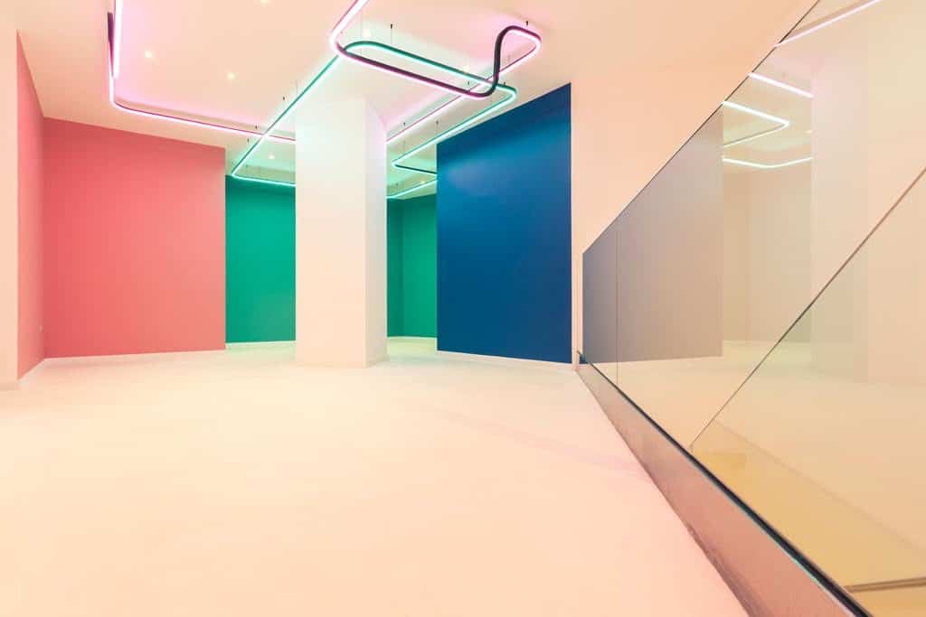 Plastic Surgery Clinic DR. Bayon. Madrid | LOOP Design Awards